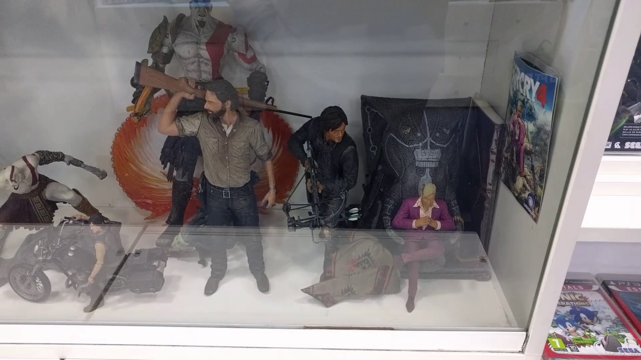 Collector edition showcase and display - YouTube