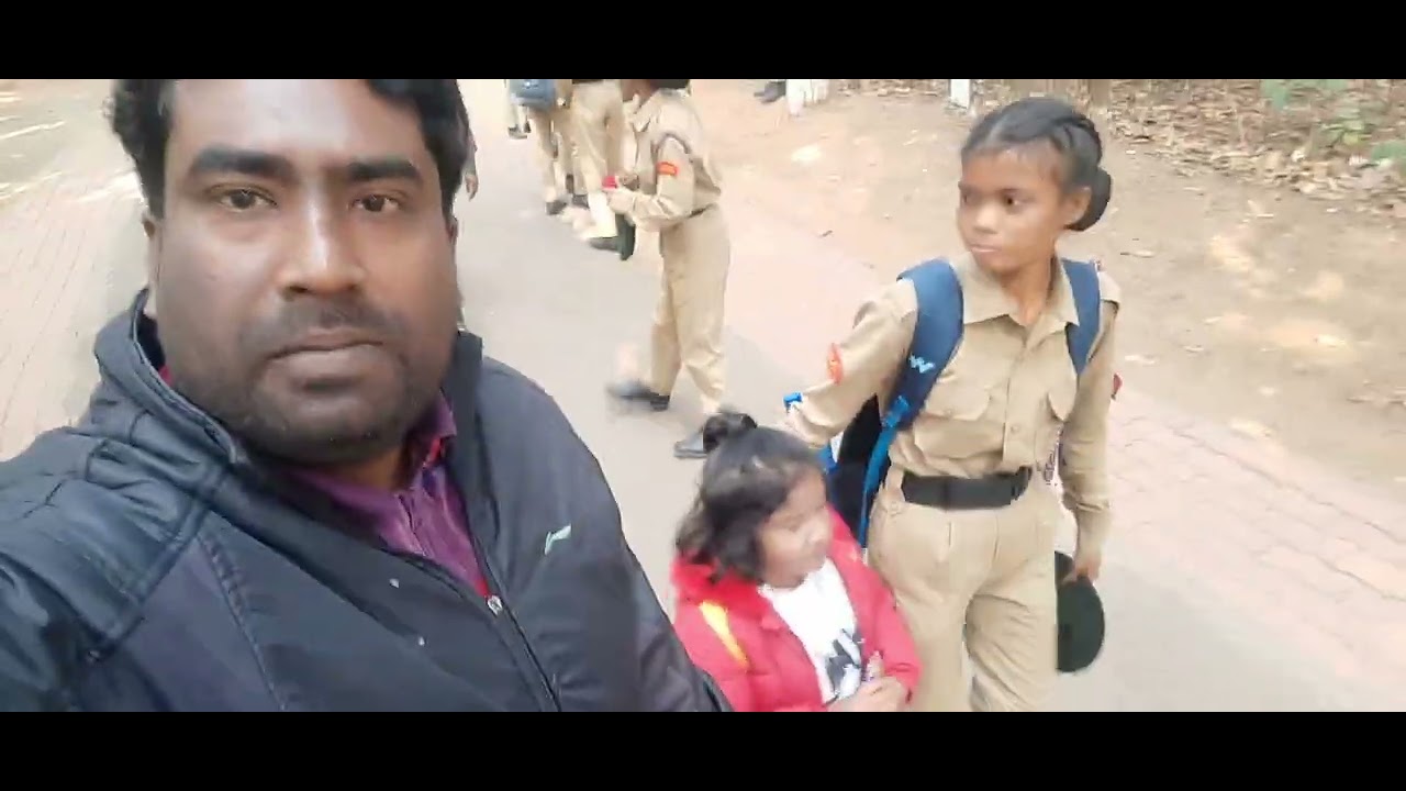 Alifa Khan at Zoo - YouTube