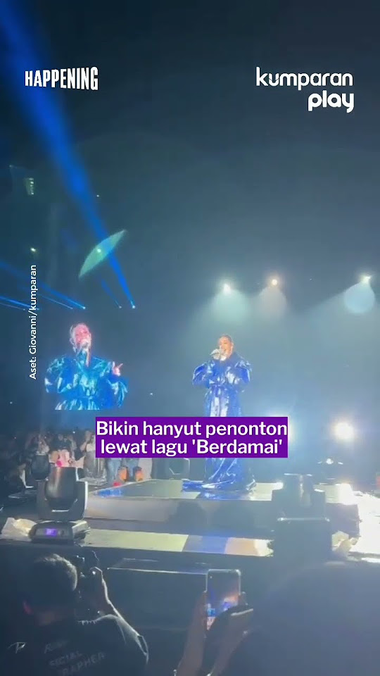 Raisa Ganti Kostum di Atas Panggung - YouTube