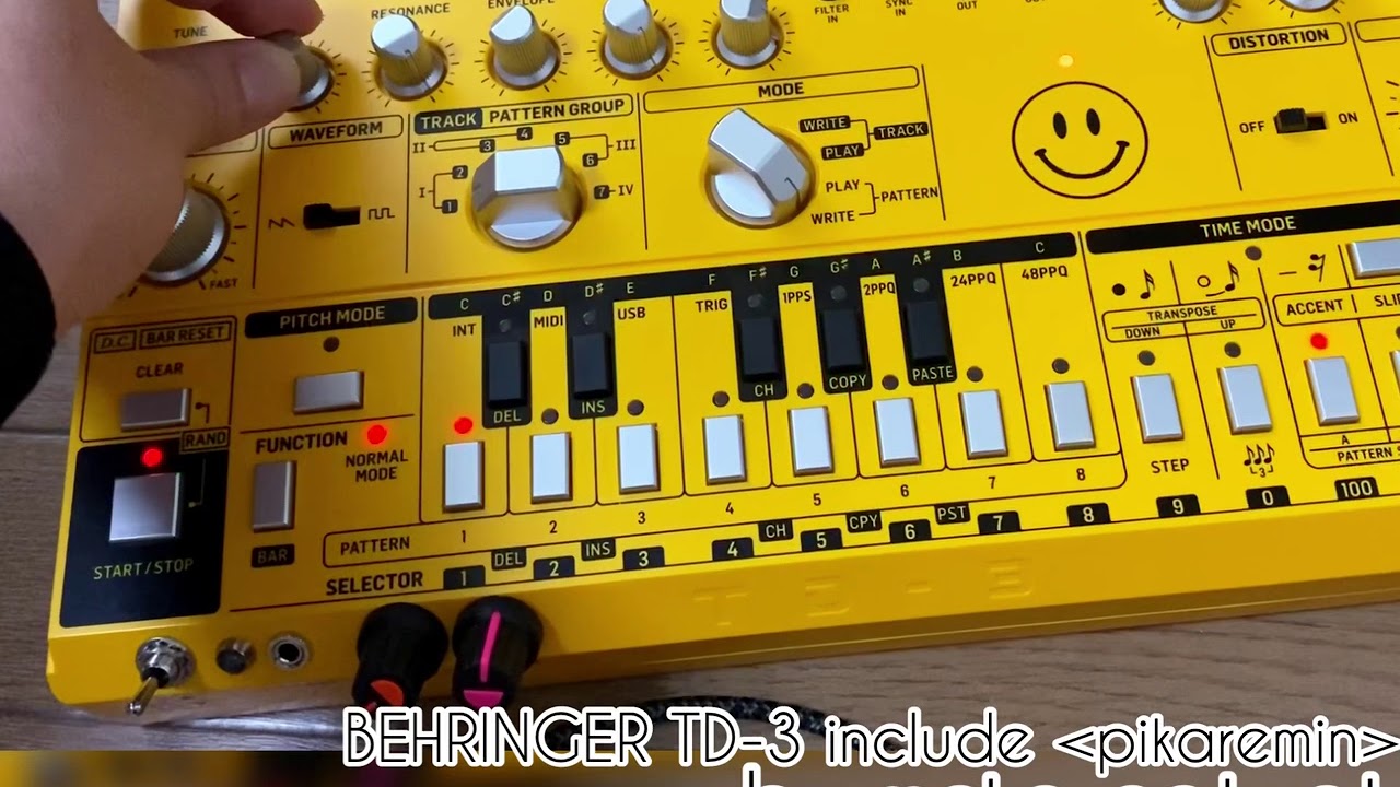 BEHRINGER TD-3 2nd oscillator MOD include pikaremin circuitbent - YouTube