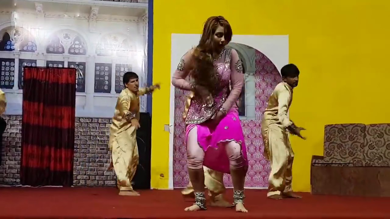 Warda Shah Mein Tere Ghare Dii Machchii Aan New Pakistani Stage Drama ...