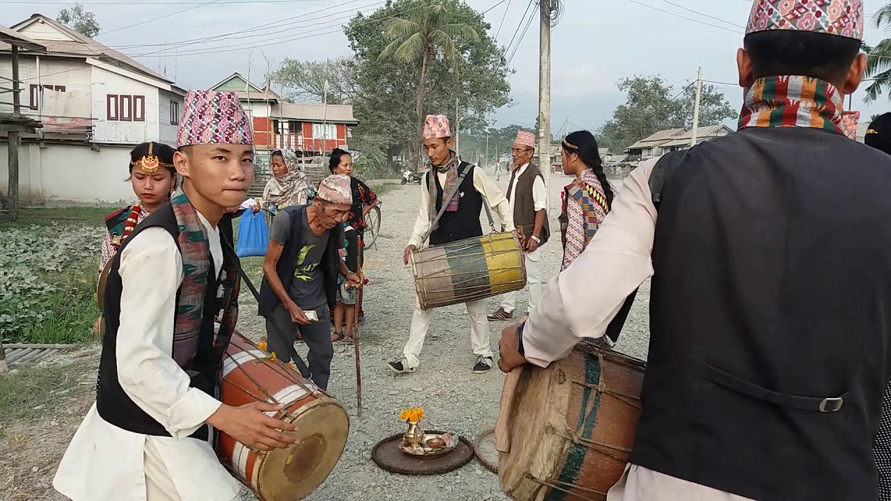 Limbu Dance / Chyabrung Dance 🤘 - YouTube