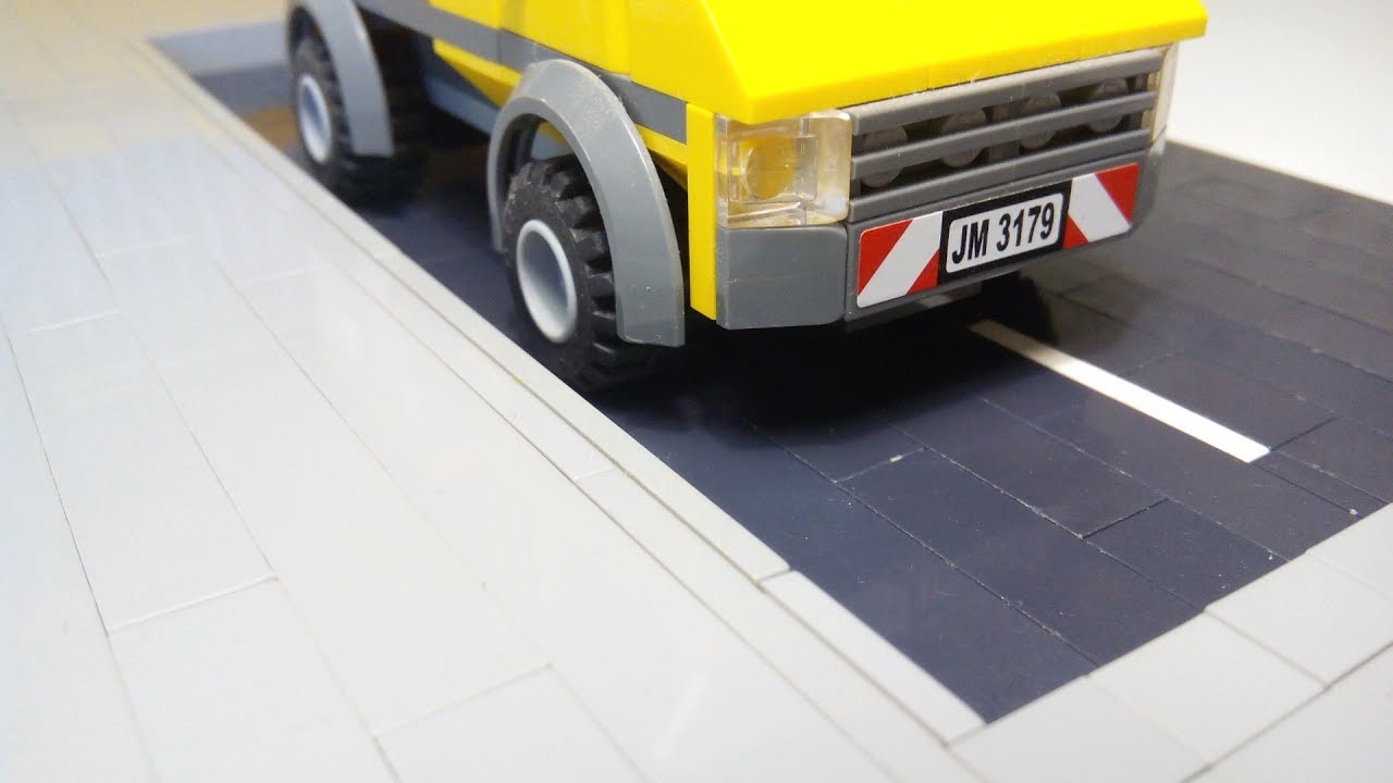Building Custom LEGO City Street Parking - YouTube