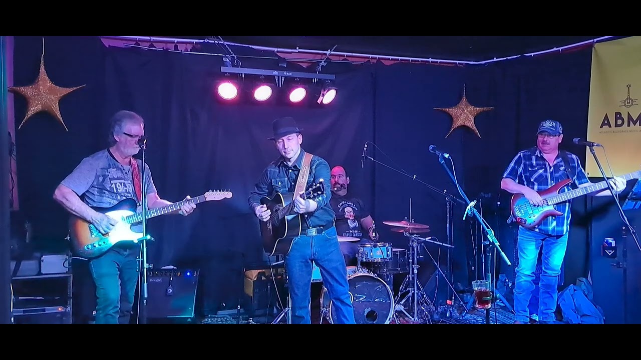 5.(Tes Bonne Avis) James Despres At The Paysan Fri Jan 31st 2025 - YouTube