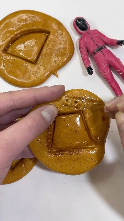 Squid game Dalgona cookie #dalgona #squidgame - YouTube