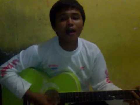 Mesum di kos'an bersama guitar gw' (Bintang).