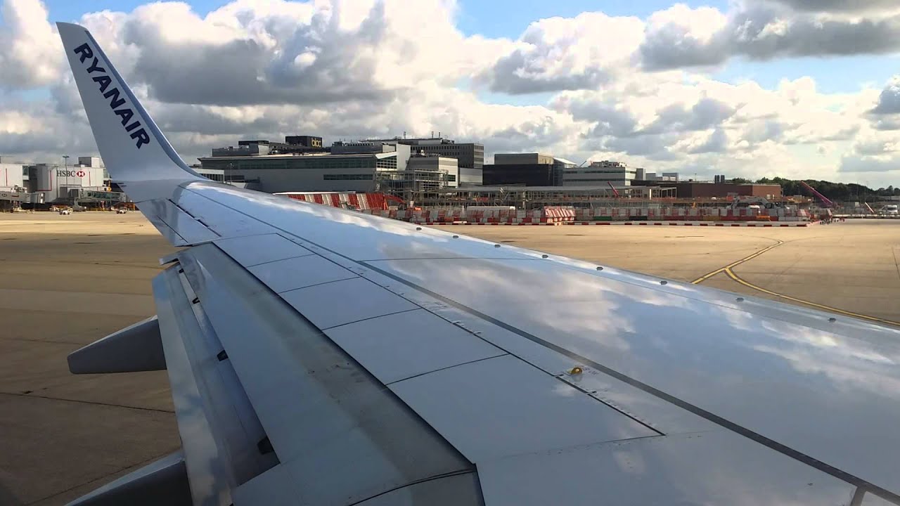 Ryanair 737-800 Gatwick Taxi and Take Off - YouTube