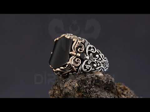 Siyah Oniks Taşlı Yanları İşlemeli Gümüş Erkek Yüzük | Diriliş Takı