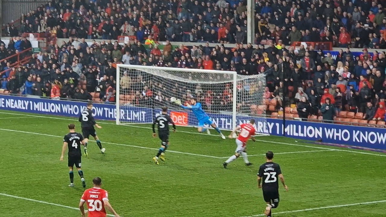 Mullin equalises for Wrexham | Wrexham vs Crewe Alexandra - YouTube