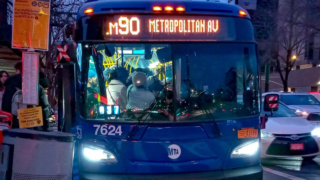 𝟐𝟎𝟏𝟖 𝐍𝐞𝐰 𝐅𝐥𝐲𝐞𝐫 𝐗𝐜𝐞𝐥𝐬𝐢𝐨𝐫 𝐗𝐃𝟒𝟎 𝟕𝟔𝟐𝟒 𝐌𝟗𝟎 𝐒𝐡𝐮𝐭𝐭𝐥𝐞 𝐁𝐮𝐬 𝐑𝐨𝐮𝐭𝐞 @ 𝐃𝐞𝐥𝐚𝐧𝐜𝐞𝐲 ...