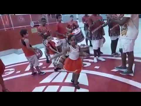 Menina De 6 Anos Samba Muito 😱