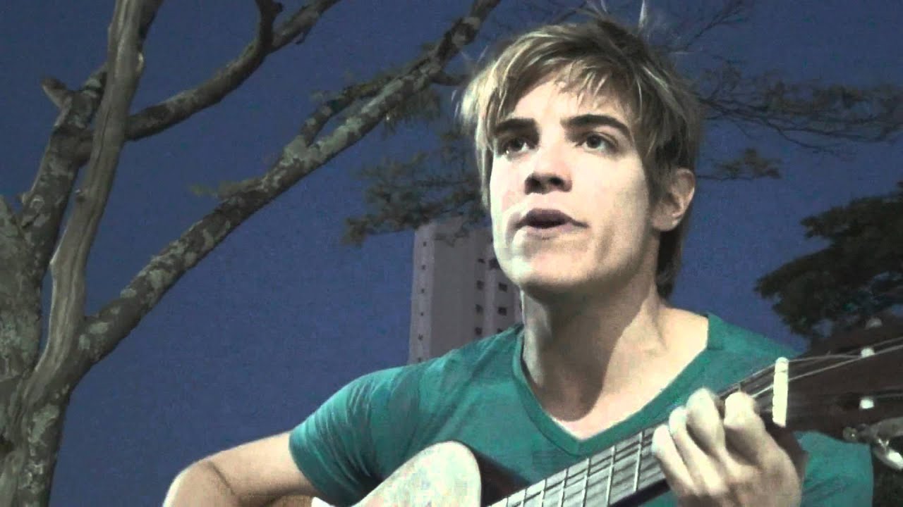 Marcelo Ferrari na sua Festa - Justin Bieber e Maroon 5 (cover) - YouTube