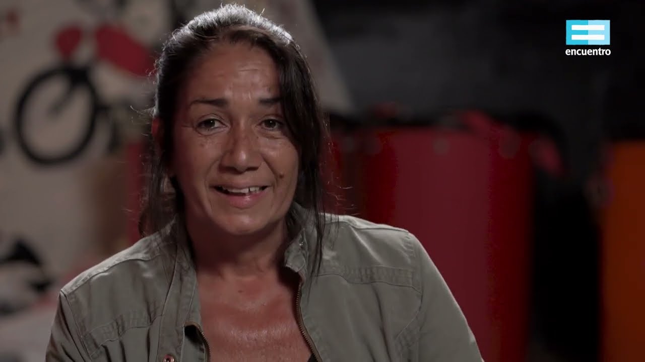 Historias debidas X: María Claudia Albornoz - Canal Encuentro - YouTube