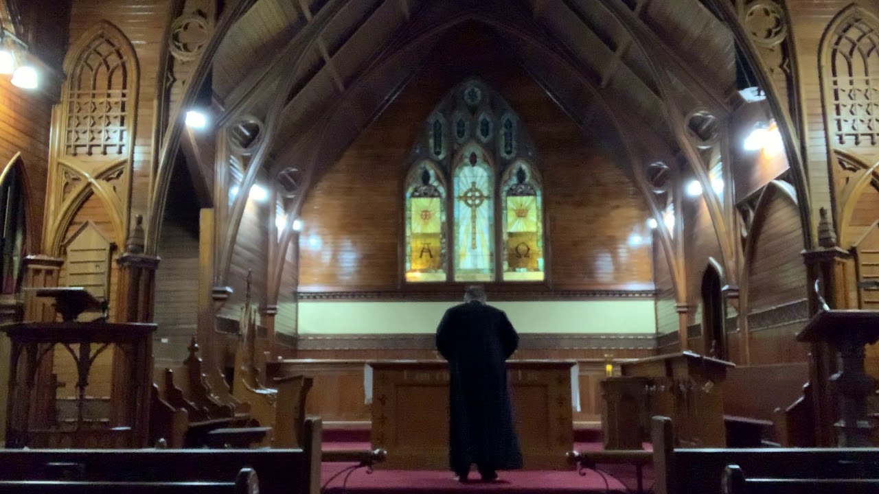 Prayers and Stripping of the Altar, Maundy Thursday 2020 - YouTube
