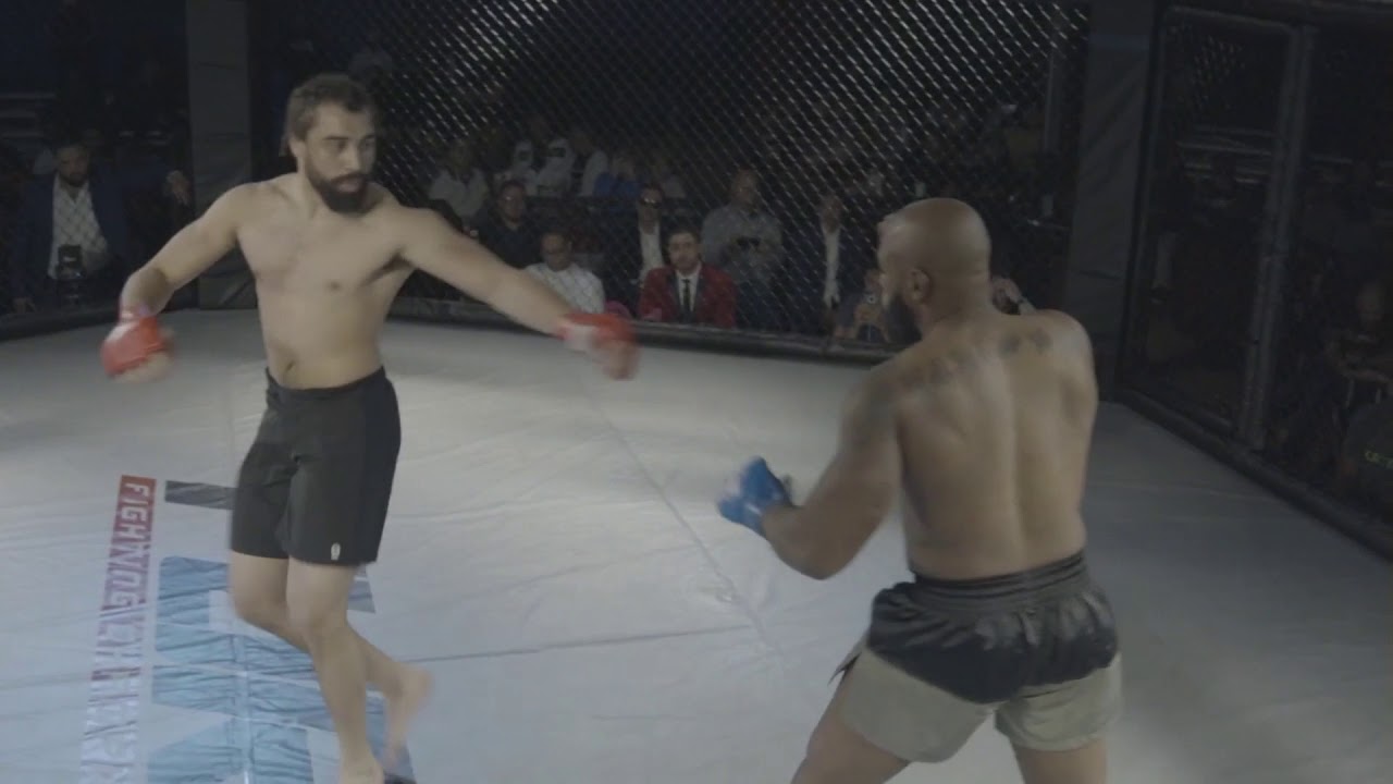 Fury 41 Julius Holmes vs Clinton Williams - YouTube