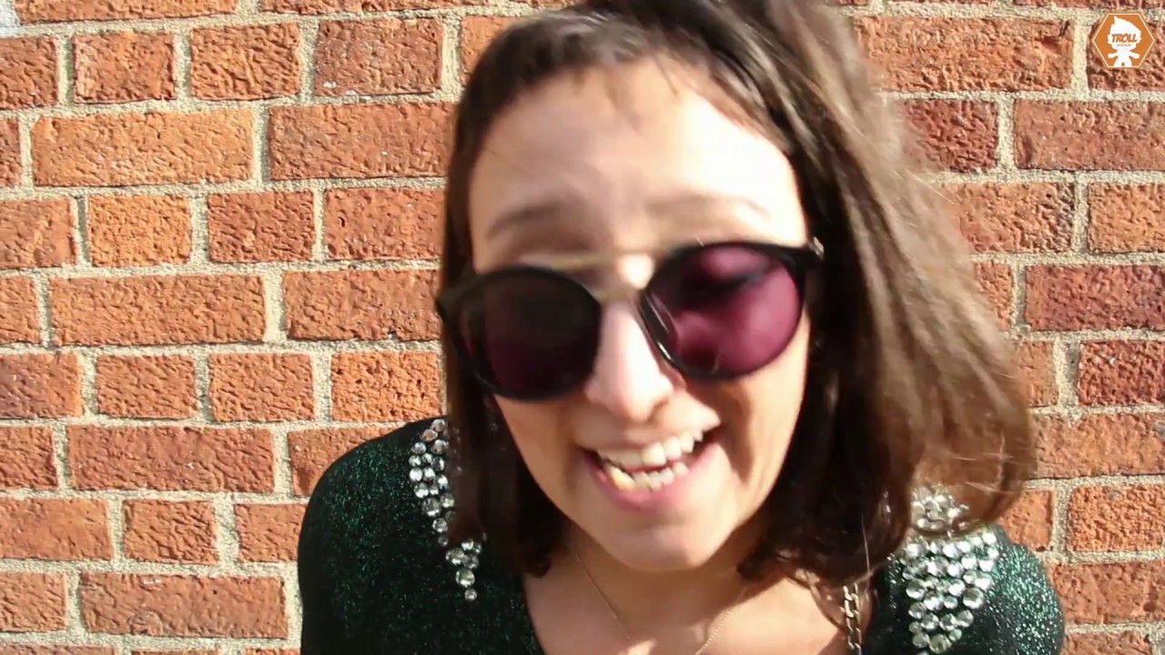Woman Does Poo Poo In Public Prank - YouTube