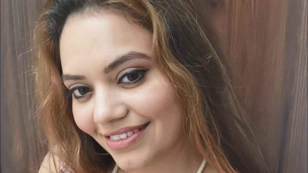 Easy makeup for dinner party - YouTube