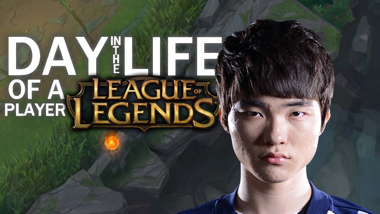 A Day In The Life Of A League Of Legends Player - YouTube
