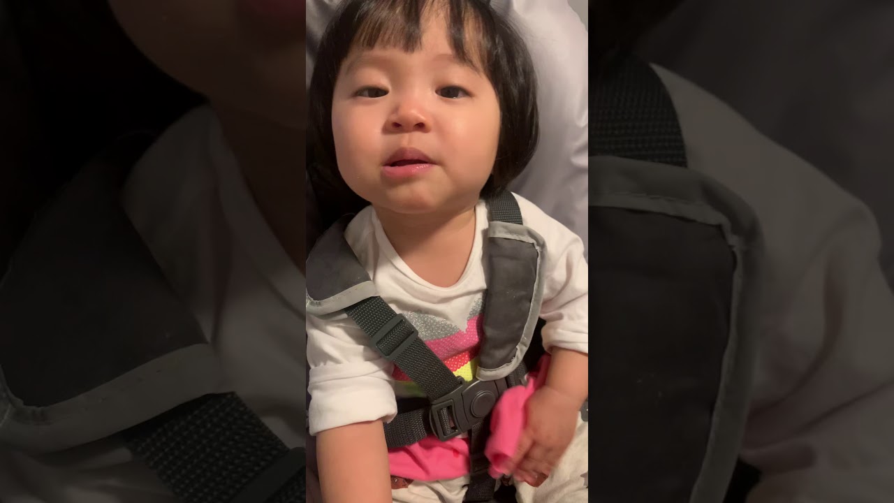 Funny baby beatboxing babbling| baby talking baby language - YouTube