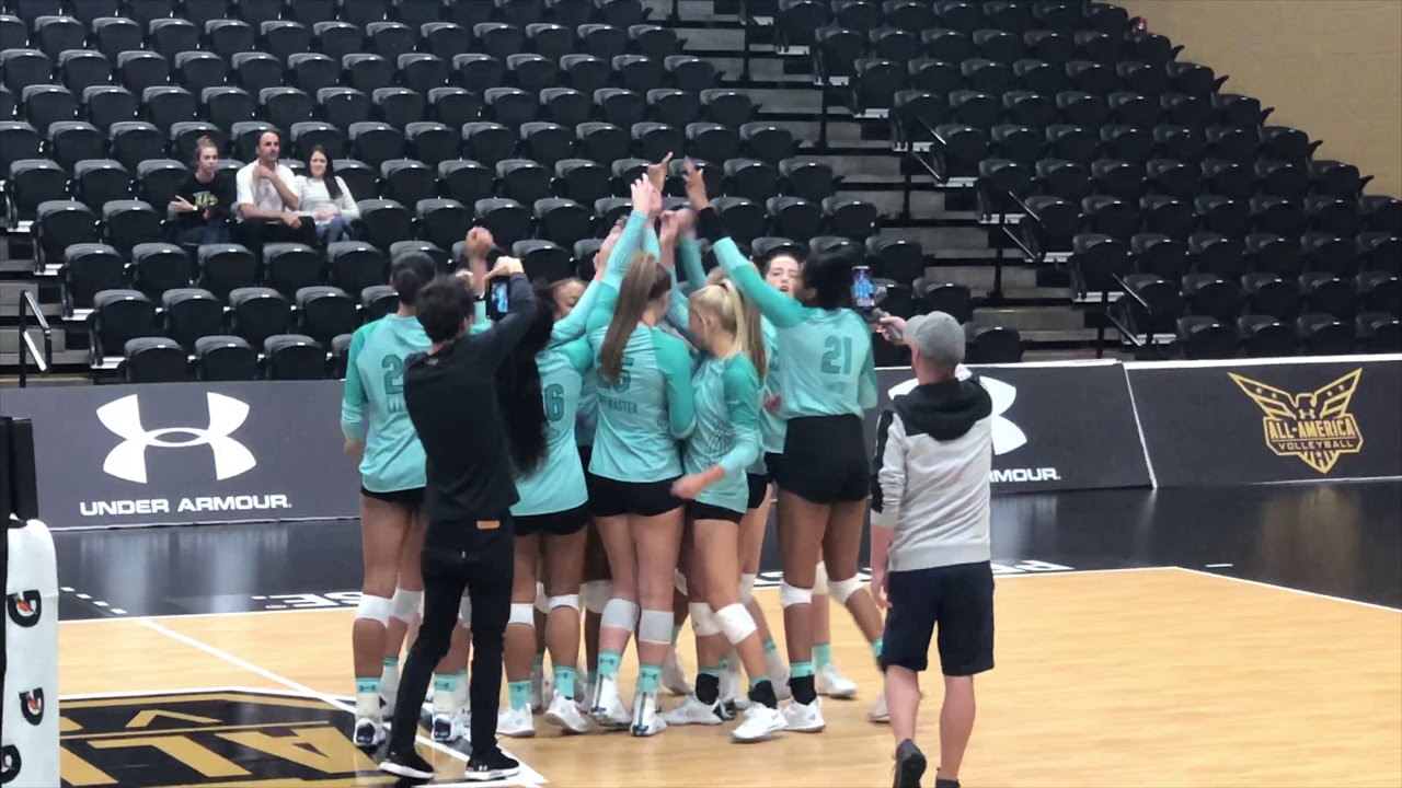 Leilah Smith UA Volleyball - YouTube