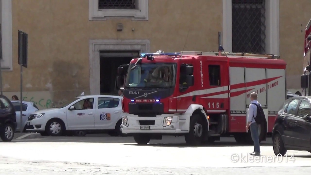 Autopompa Vigili del Fuoco Roma - YouTube