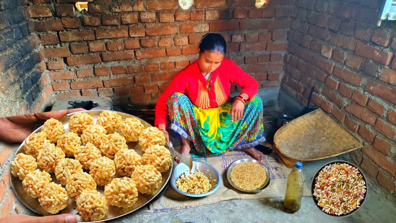 🌄20 Years Old Women & A Little Baby || Rice mudhi with Gud Mix sweet ...