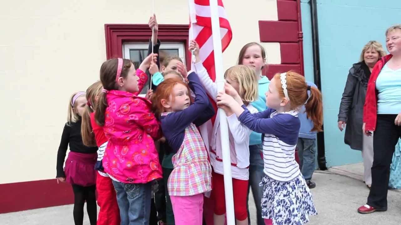 St Joseph's National School Moneygall - Dulux Let's Colour Project ...