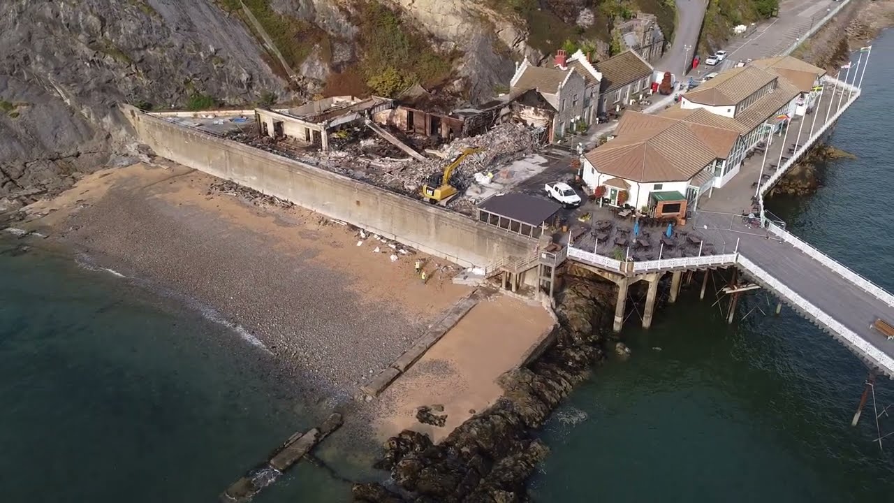 FIRE Mumbles Pier - AFTERMARTH of DEVASTATING FIRE at Cinderella | 2 ...