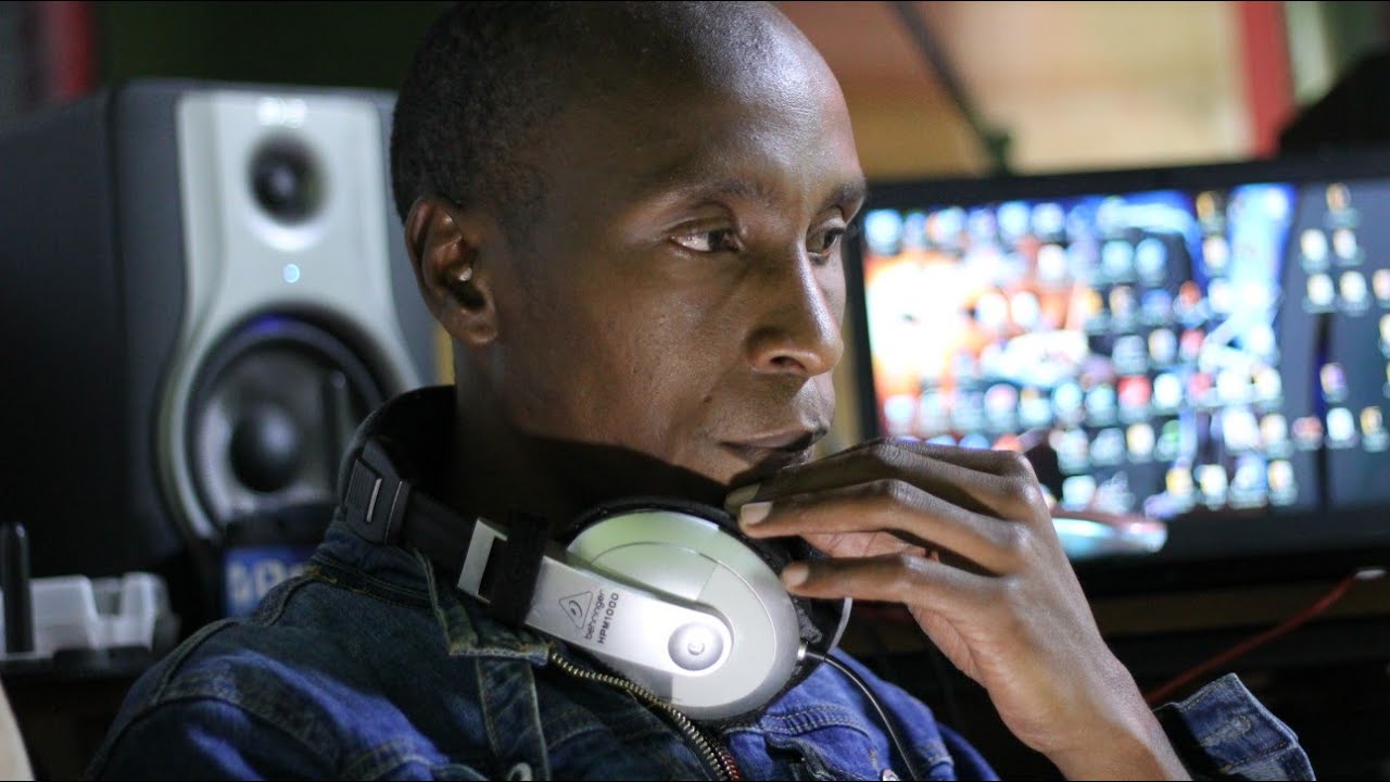 YESU NDAVITHIKA # MARTIN MULINGE KAMBA SONG. - YouTube