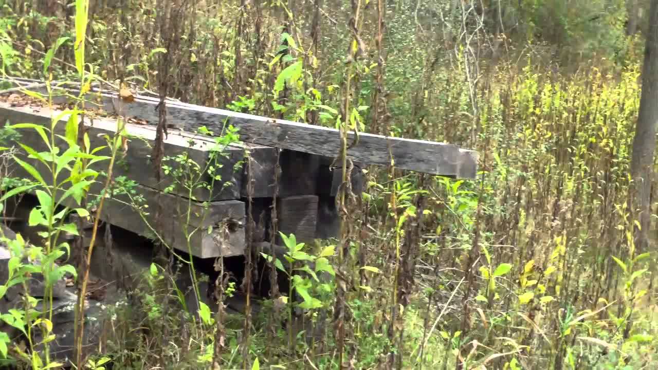NOOSE FOUND IN OLD ABANDON BARN IN OHIO GHOSTTOWN - YouTube
