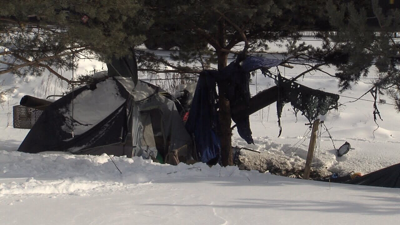 Second tent fire breaks out in one week span - YouTube