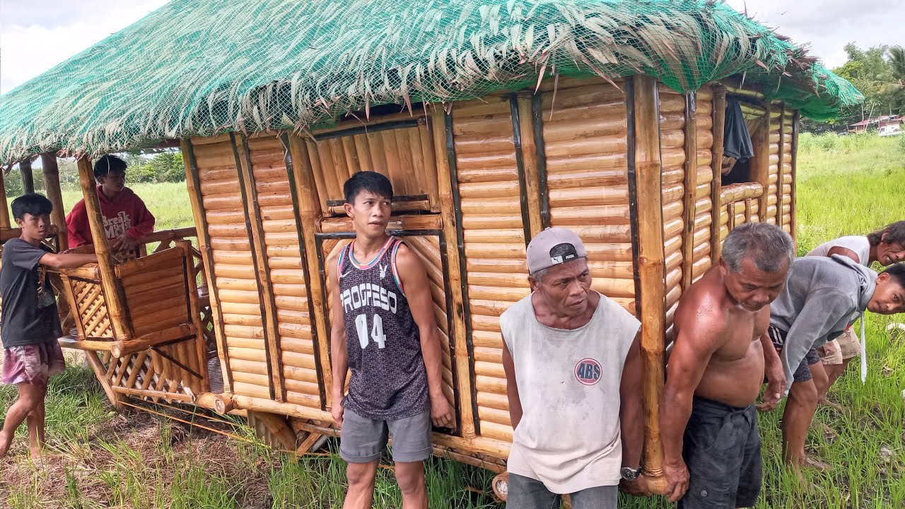 BUMILI KAMI NG BAHAY KUBO PARA SA FARM #farming #NATIVEKUBO #farmhouse ...