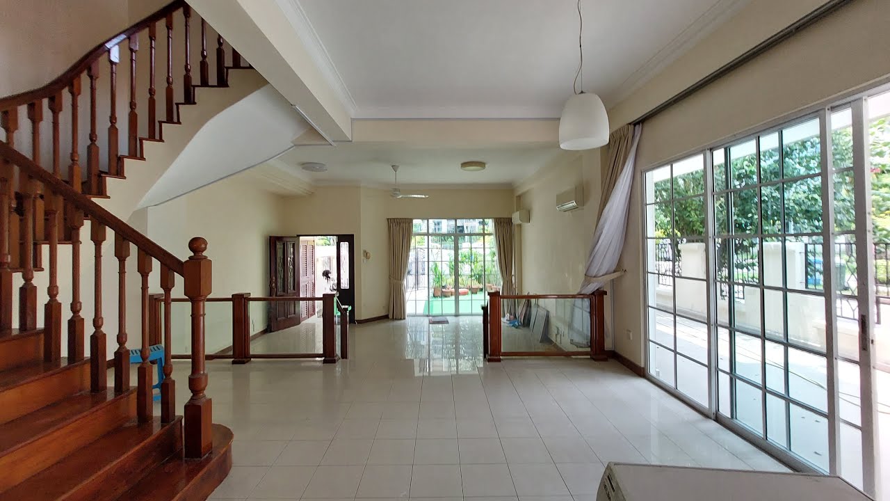 Landed house for RENT: Corner Terrace at Kovan, short walk to Kovan MRT ...