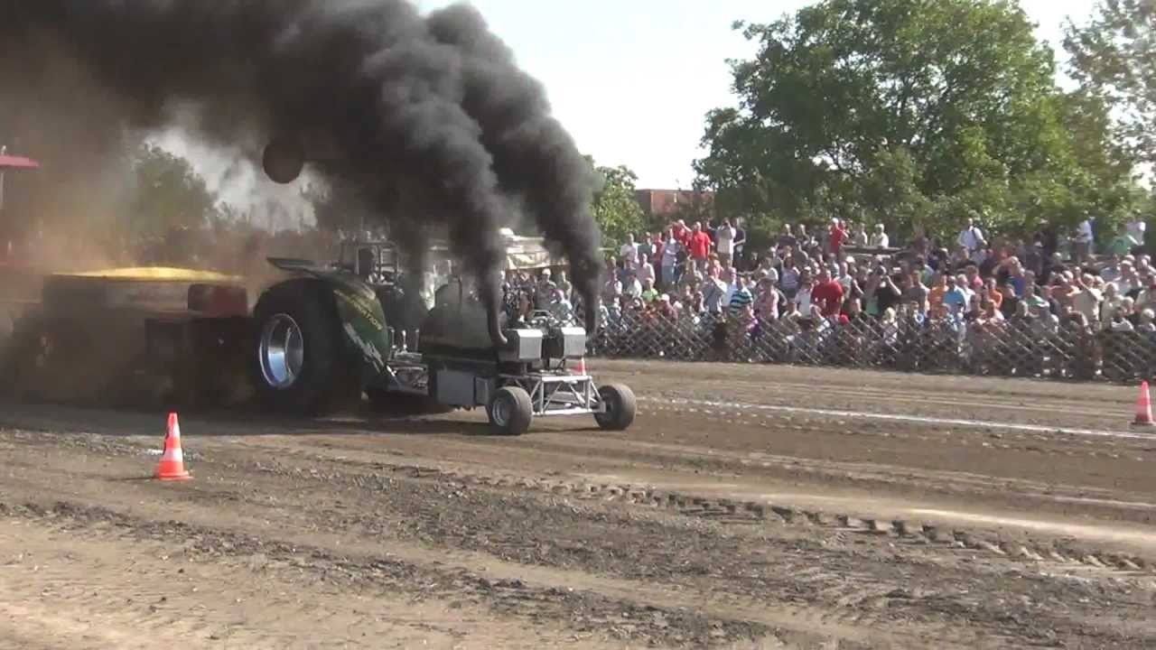 Tractor Pulling Fuchsenbigl 2011 - Final Destination Freie Klasse 3,5 t ...