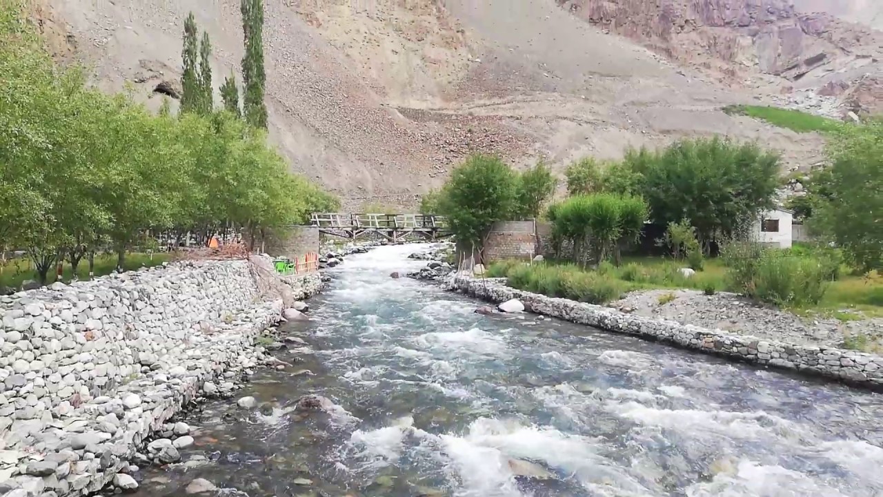 Manthoka Waterfall Skardu Beautiful view - YouTube