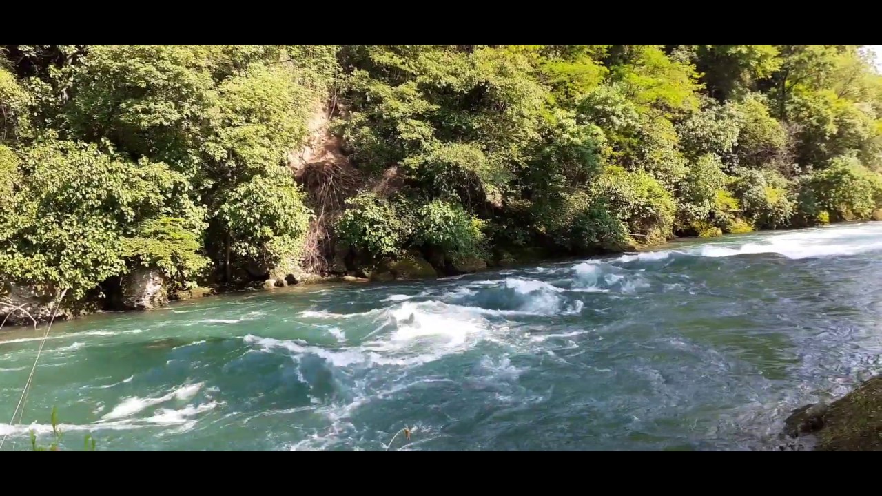 Undular Hydraulic Jump on Adda River (Lombardy, Italy) - YouTube