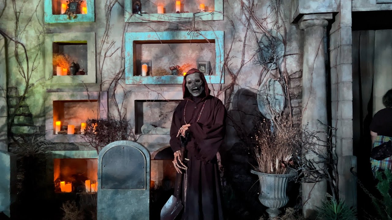 Monstruos: Monsters of Latin America Full House | Halloween Horror ...