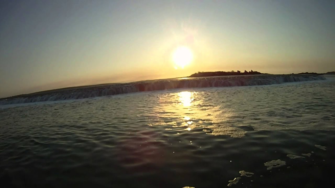 Waterfall Reef giant tides - YouTube