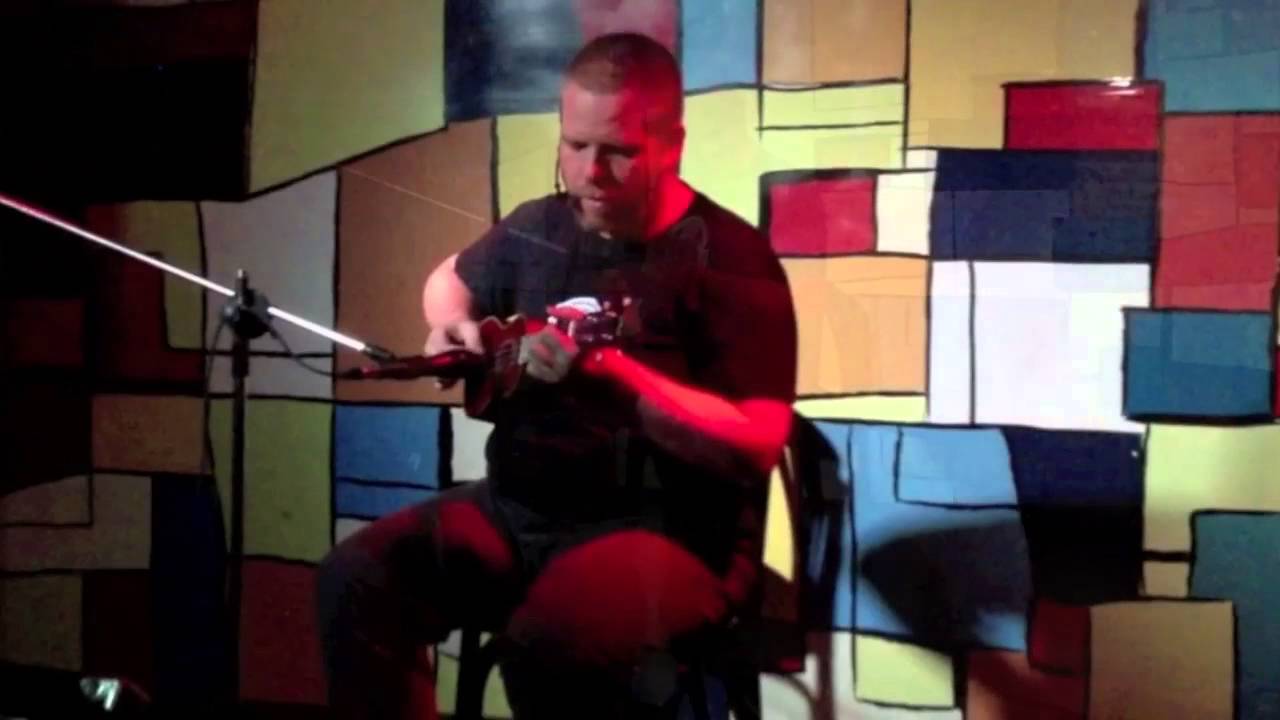 Ukelele / Ukulele cover * The Beatles - YouTube