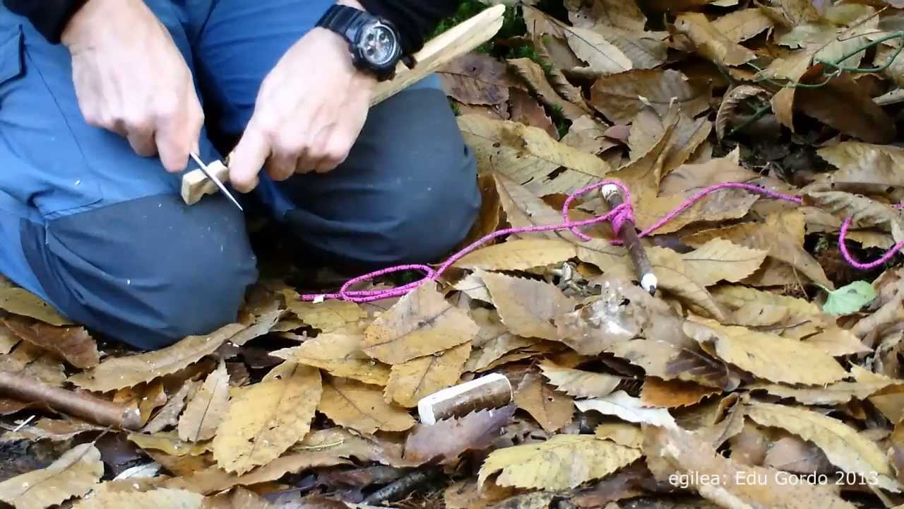 Fire: Arctic Strap Drill. Sua Inuit erara. Fuego por el método Inuit ...