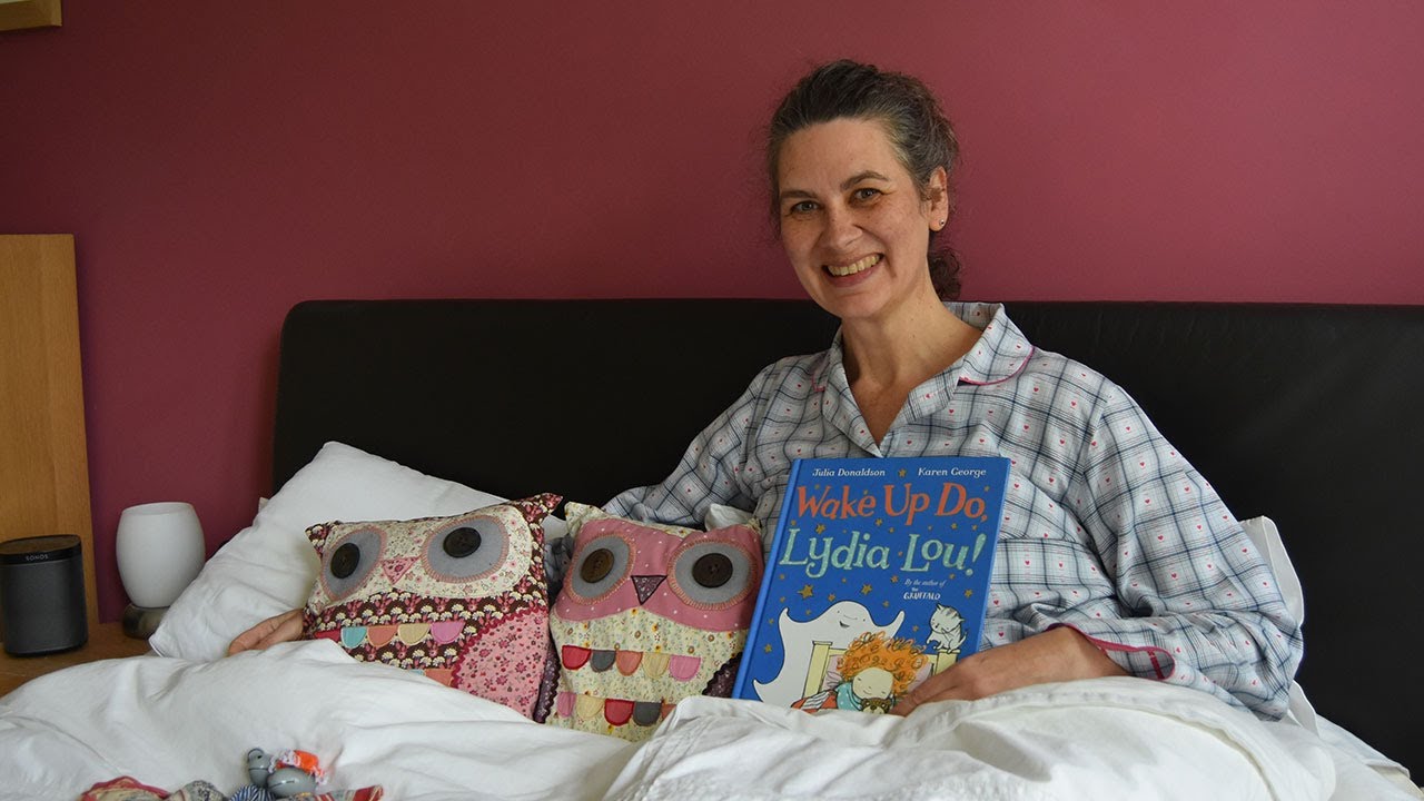Pyjamarama Booktrust celebration: Wake Up Do, Lydia Lou! - YouTube