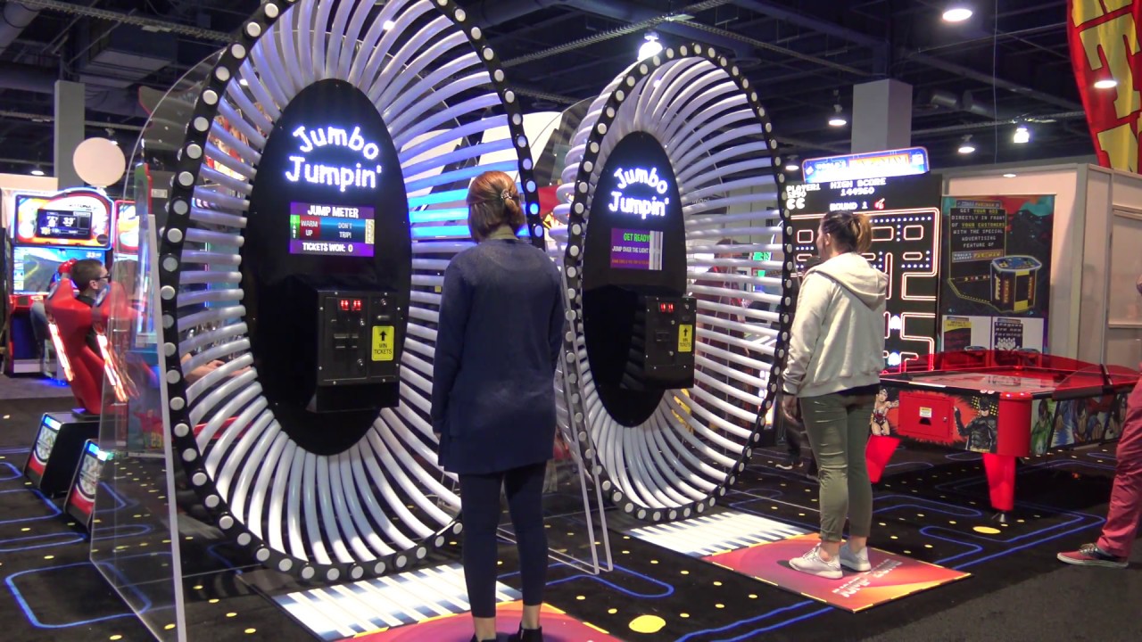 Jumbo Jumpin by Bandai Namco Amusements (Amusement Expo 2018) - YouTube