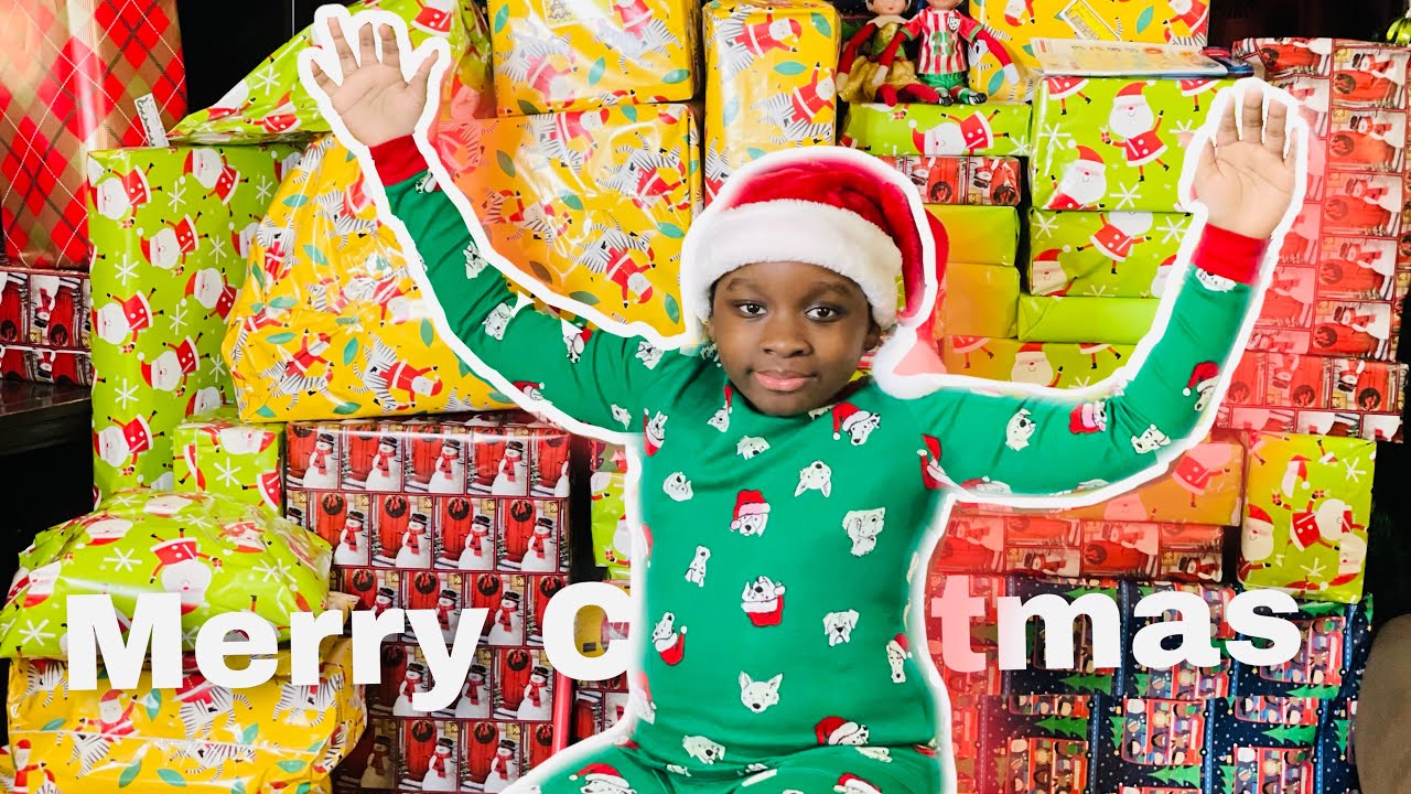 Opening Christmas Presents 2020 - YouTube