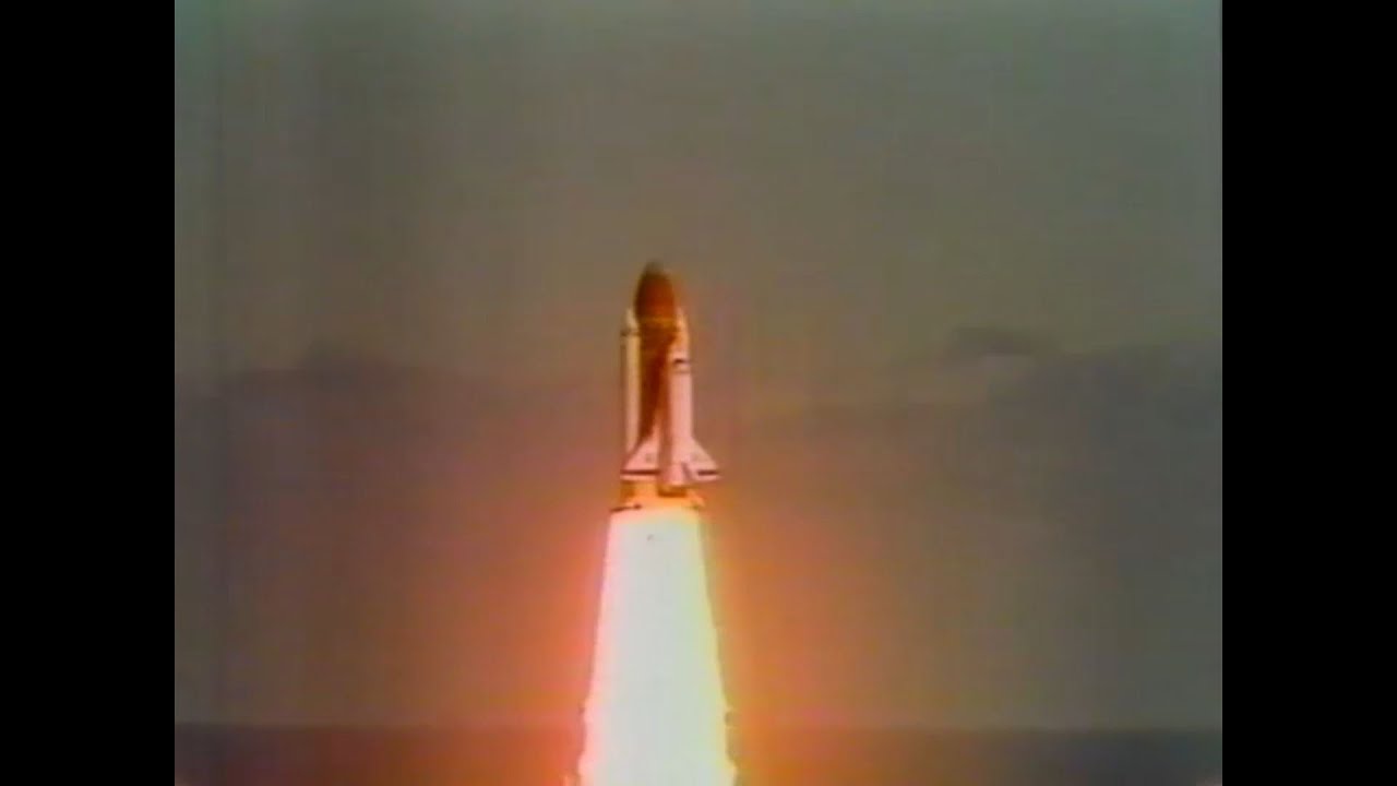 Space Shuttle Challenger Disaster: Part 1 CBS Special Report 1986 - YouTube