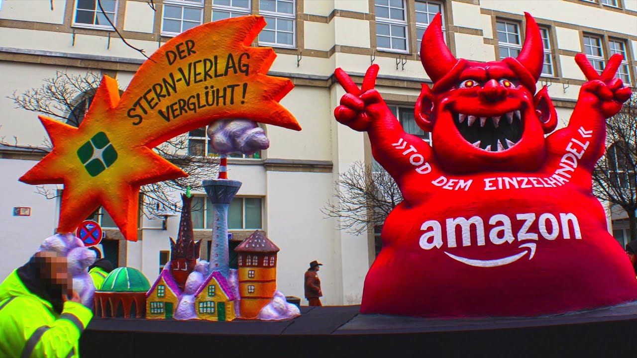 Mottowagen 2016 aus Düsseldorf - YouTube