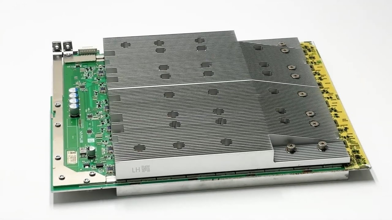 Bitmain Antminer S21XP hashboard | S21 XP miner replacement parts - YouTube