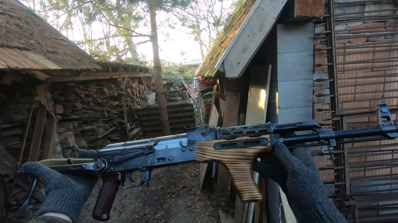 Custom Ghk Akms co2 gbbr - YouTube