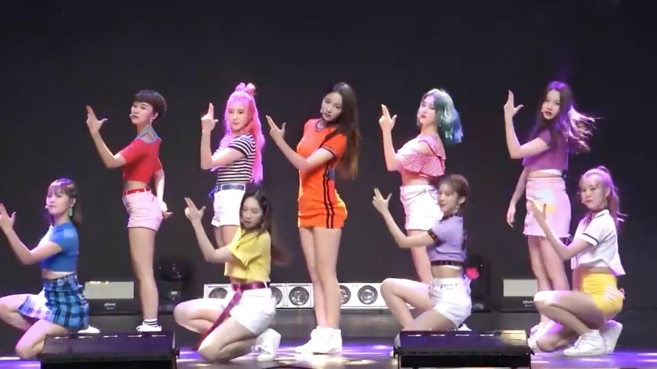 (Mirrored) MOMOLAND (모모랜드) - BAAM (배앰) Dance Practice Choreography ...