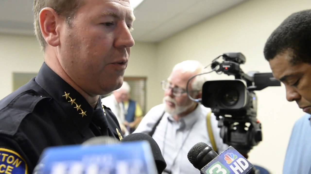 Stockton Police Chief Eric Jones talks about shooting - YouTube