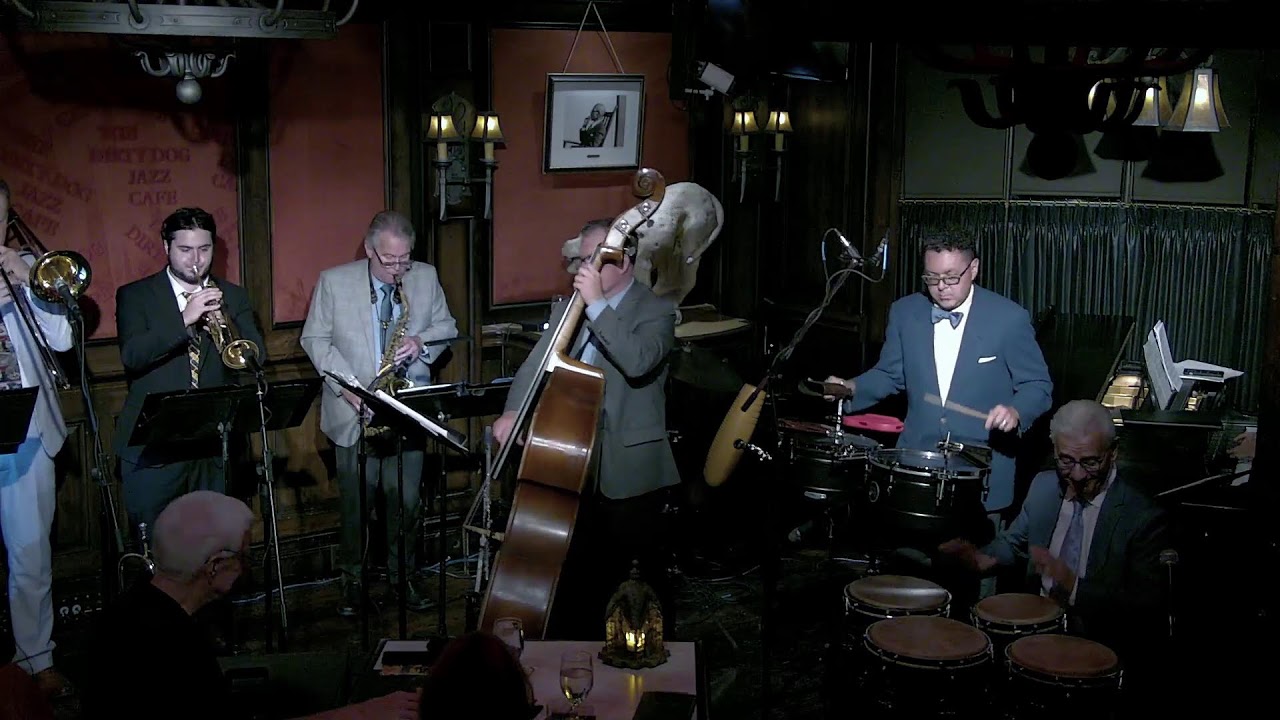 Live - Dirty Dog Jazz Cafe